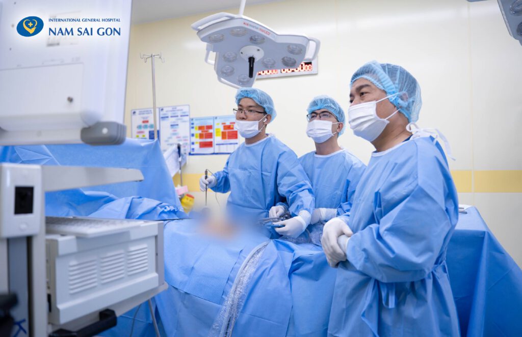 Treatment of gallstones in the elderly using endoscopic retrograde ...